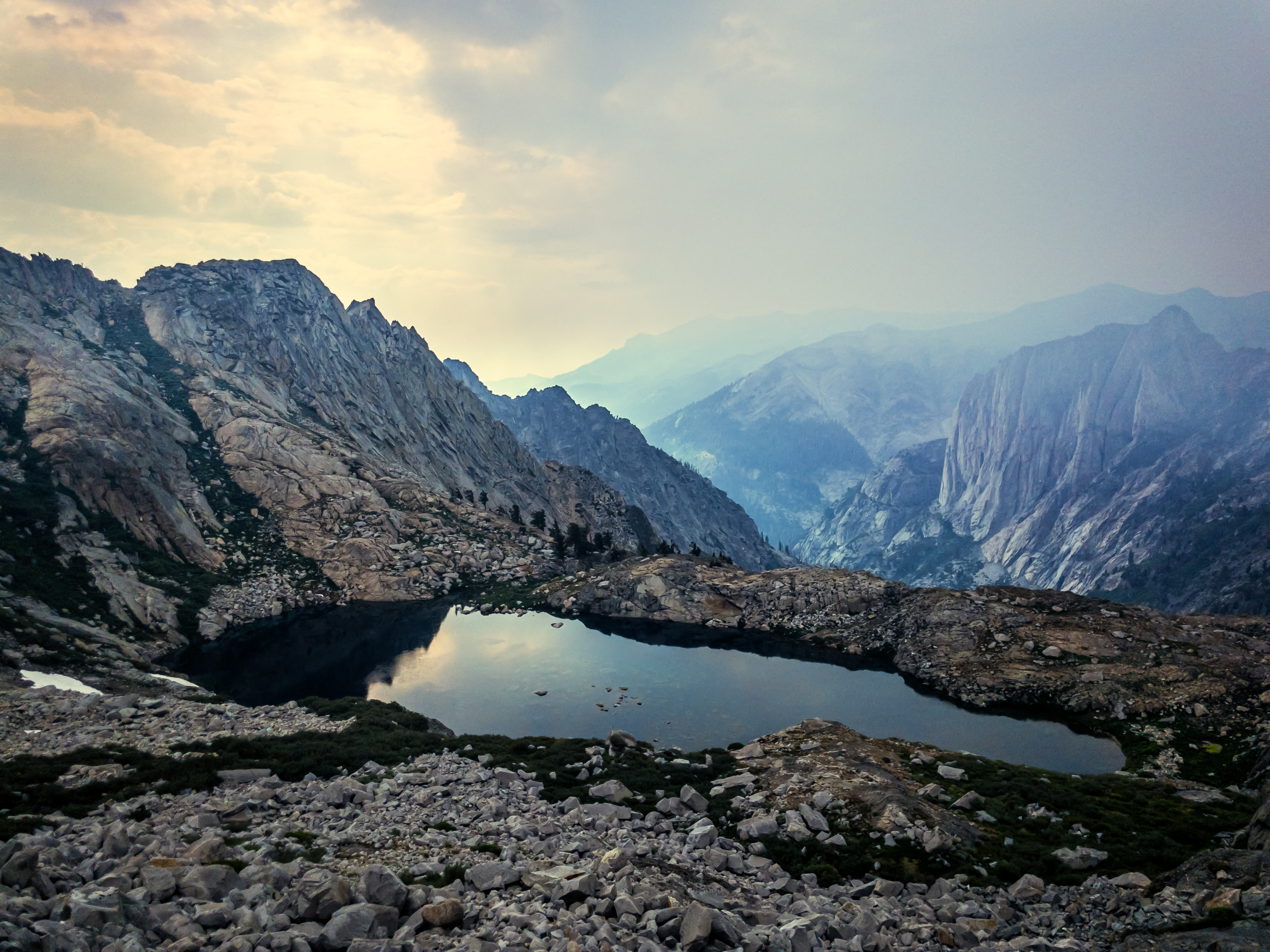 (Off the) High Sierra Trail: Beating Around the Bush - The Trek